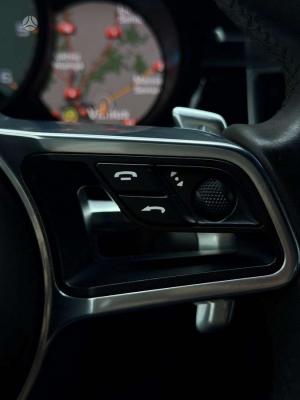 Brūns Porsche Macan 2015 Viļņa, ar dzinēja tilpumu 2.97 L un nobraukumu 274 tūkst. km par 17900 €, foto 26 vietnē AUTOMOTO.COM.LV
