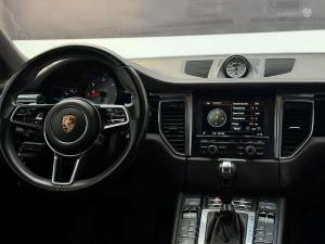 Brown Porsche Macan 2015 in Vilnius, with an engine capacity of 2.97 L and mileage of 274 thousand km for 17900 €, photo 17 on AUTOMOTO.COM.LV