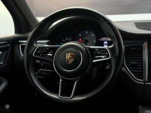 Brown Porsche Macan 2015 in Vilnius, with an engine capacity of 2.97 L and mileage of 274 thousand km for 17900 €, photo 18 on AUTOMOTO.COM.LV