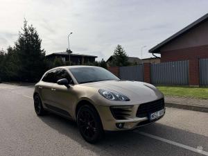 Brown Porsche Macan 2015 in Kaunas, with an engine capacity of 2.97 L and mileage of 275 thousand km for 16800 €, photo 3 on AUTOMOTO.COM.LV