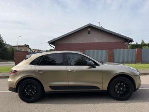Brown Porsche Macan 2015 in Kaunas, with an engine capacity of 2.97 L and mileage of 275 thousand km for 16800 €, photo 4 on AUTOMOTO.COM.LV