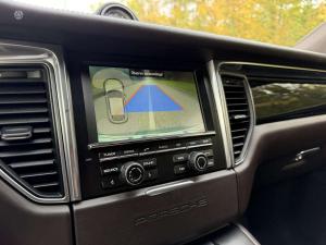 Brown Porsche Macan 2015 in Kaunas, with an engine capacity of 2.97 L and mileage of 275 thousand km for 16800 €, photo 18 on AUTOMOTO.COM.LV