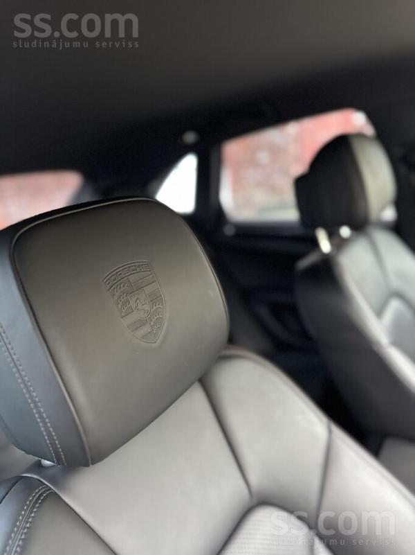 Brūns Porsche Macan 2015 Liepāja, ar dzinēja tilpumu 3.00 L un nobraukumu 229 tūkst. km par 23800 €, foto 7 vietnē AUTOMOTO.COM.LV