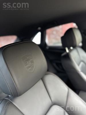 Brūns Porsche Macan 2015 Liepāja, ar dzinēja tilpumu 3.00 L un nobraukumu 229 tūkst. km par 23800 €, foto 7 vietnē AUTOMOTO.COM.LV