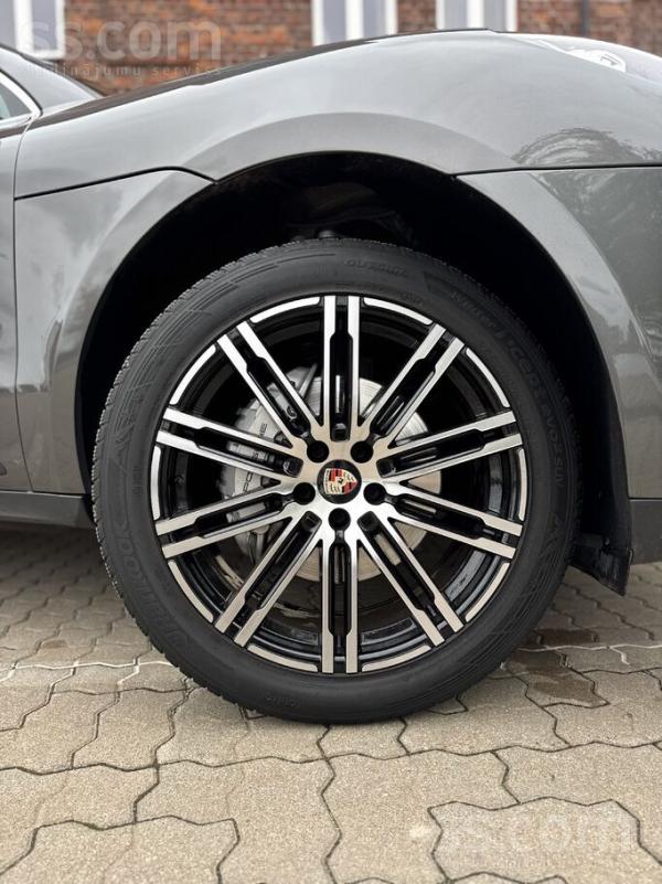 Brūns Porsche Macan 2015 Liepāja, ar dzinēja tilpumu 3.00 L un nobraukumu 229 tūkst. km par 23800 €, foto 10 vietnē AUTOMOTO.COM.LV