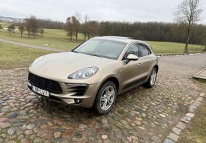 Brown Porsche Macan 2016 in Kaunas, with an engine capacity of 3.00 L and mileage of 99 thousand km for 22900 €, photo 3 on AUTOMOTO.COM.LV