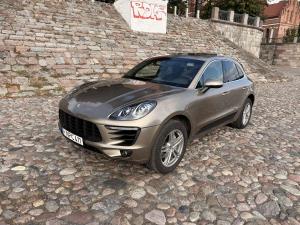 Brown Porsche Macan 2016 in Kaunas, with an engine capacity of 3.00 L and mileage of 99 thousand km for 22900 €, photo 19 on AUTOMOTO.COM.LV