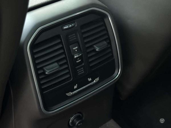 Brūns Porsche Macan 2016 Viļņa, ar dzinēja tilpumu 3.00 L un nobraukumu 112 tūkst. km par 23500 €, foto 10 vietnē AUTOMOTO.COM.LV