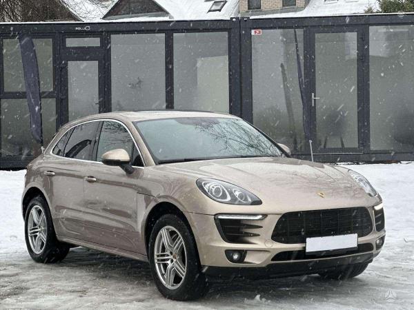 Brown Porsche Macan 2017 in Vilnius, with an engine capacity of 3.00 L and mileage of 137 thousand km for 19800 €, photo 2 on AUTOMOTO.COM.LV