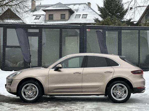 Brown Porsche Macan 2017 in Vilnius, with an engine capacity of 3.00 L and mileage of 137 thousand km for 19800 €, photo 5 on AUTOMOTO.COM.LV