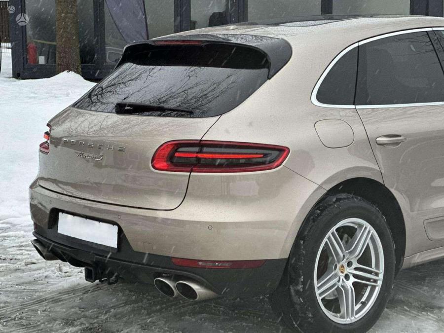 Brown Porsche Macan 2017 in Vilnius, with an engine capacity of 3.00 L and mileage of 137 thousand km for 19800 €, photo 12 on AUTOMOTO.COM.LV