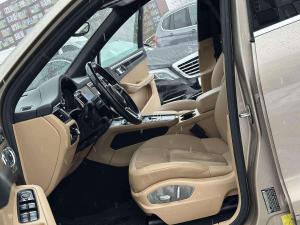 Brown Porsche Macan 2017 in Vilnius, with an engine capacity of 3.00 L and mileage of 137 thousand km for 19800 €, photo 15 on AUTOMOTO.COM.LV