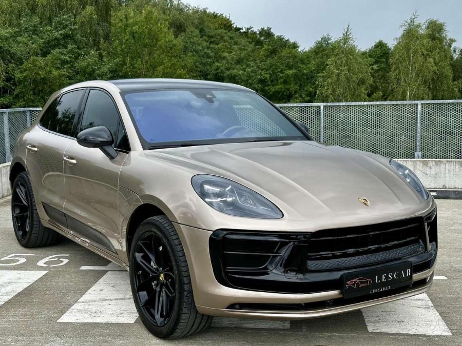 Brown Porsche Macan 2017 in Klaipeda, with an engine capacity of 2.97 L and mileage of 178 thousand km for 34500 €, photo 3 on AUTOMOTO.COM.LV