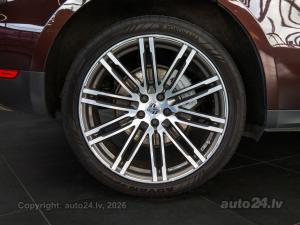 Brūns Porsche Macan 2017 Tallina, ar dzinēja tilpumu 3.00 L un nobraukumu 164 tūkst. km par 36900 €, foto 5 vietnē AUTOMOTO.COM.LV