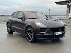 Brown Porsche Macan 2019 in Vilnius, with an engine capacity of 1.98 L and mileage of 34 thousand km for 44900 €, photo 3 on AUTOMOTO.COM.LV