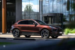 Brown Porsche Macan 2019 in Vilnius, with an engine capacity of 1.98 L and mileage of 81 thousand km for 39999 €, photo  on AUTOMOTO.COM.LV