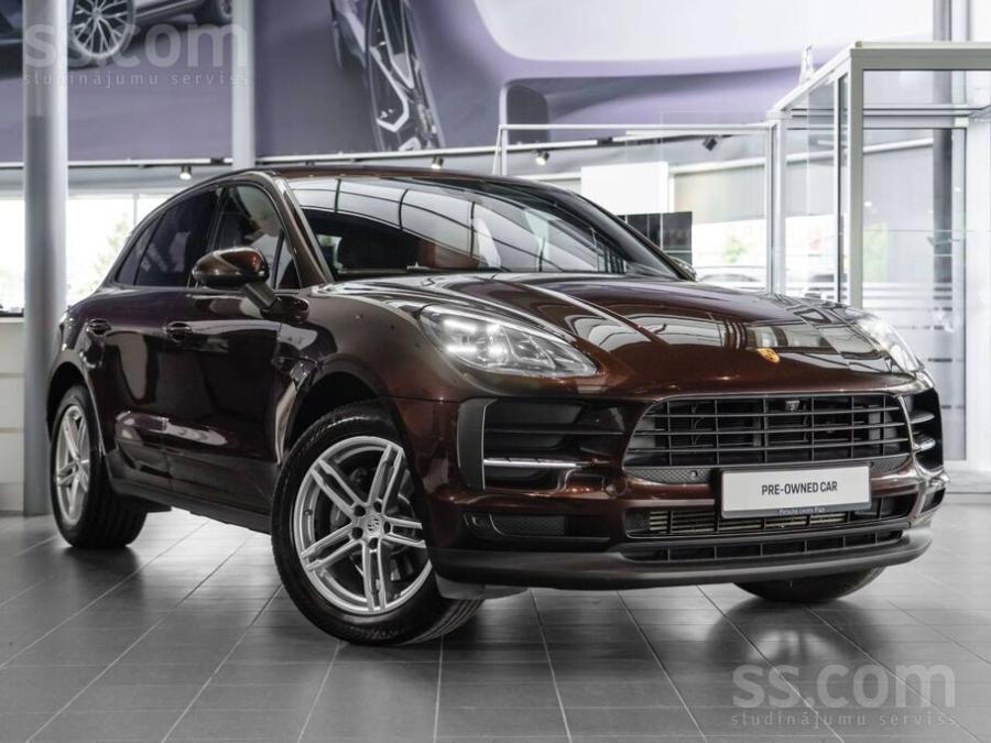 Brown Porsche Macan 2020 in Riga, with an engine capacity of 2.00 L and mileage of 113 thousand km for 45900 €, photo 9 on AUTOMOTO.COM.LV