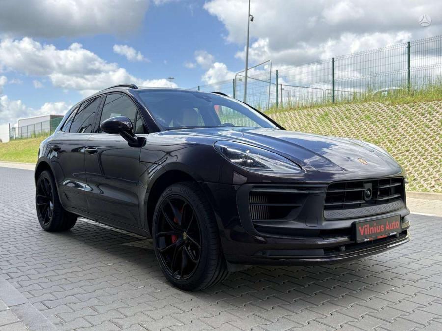 Brown Porsche Macan 2021 in Vilnius, with an engine capacity of 2.99 L and mileage of 57 thousand km for 49900 €, photo 4 on AUTOMOTO.COM.LV