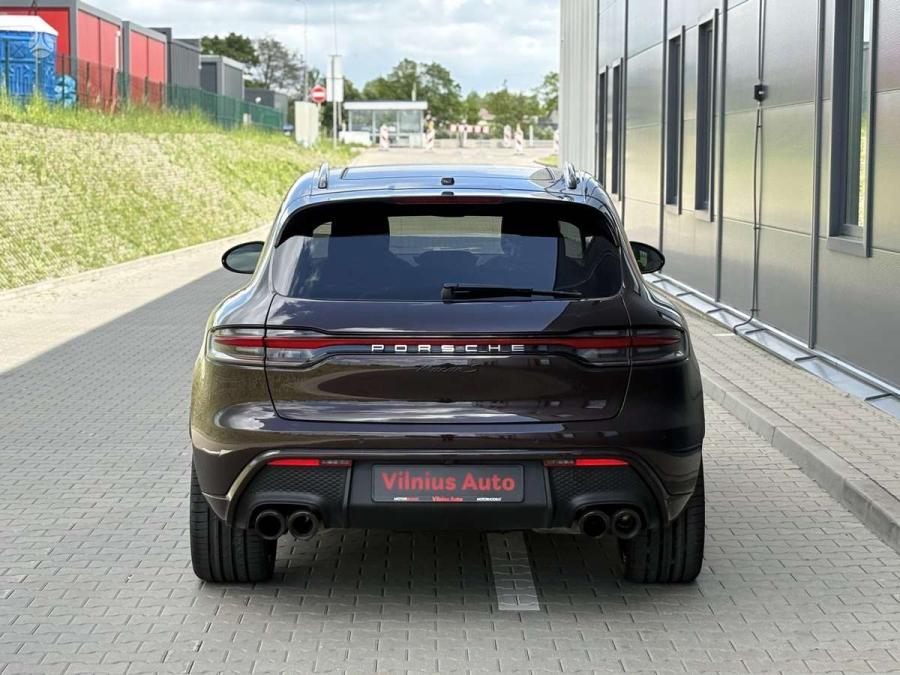 Brown Porsche Macan 2021 in Vilnius, with an engine capacity of 2.99 L and mileage of 57 thousand km for 49900 €, photo 6 on AUTOMOTO.COM.LV