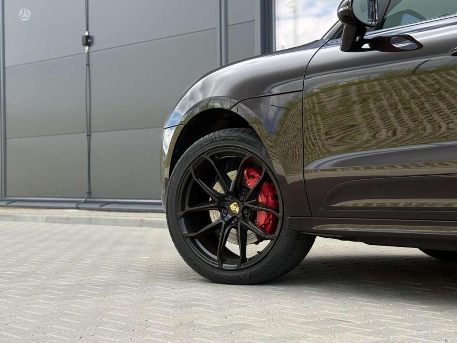 Brown Porsche Macan 2021 in Vilnius, with an engine capacity of 2.99 L and mileage of 57 thousand km for 49900 €, photo 10 on AUTOMOTO.COM.LV