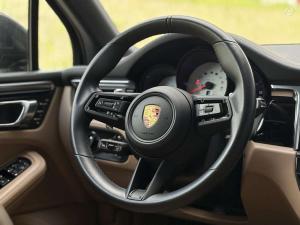 Brown Porsche Macan 2021 in Vilnius, with an engine capacity of 2.99 L and mileage of 57 thousand km for 49900 €, photo 22 on AUTOMOTO.COM.LV