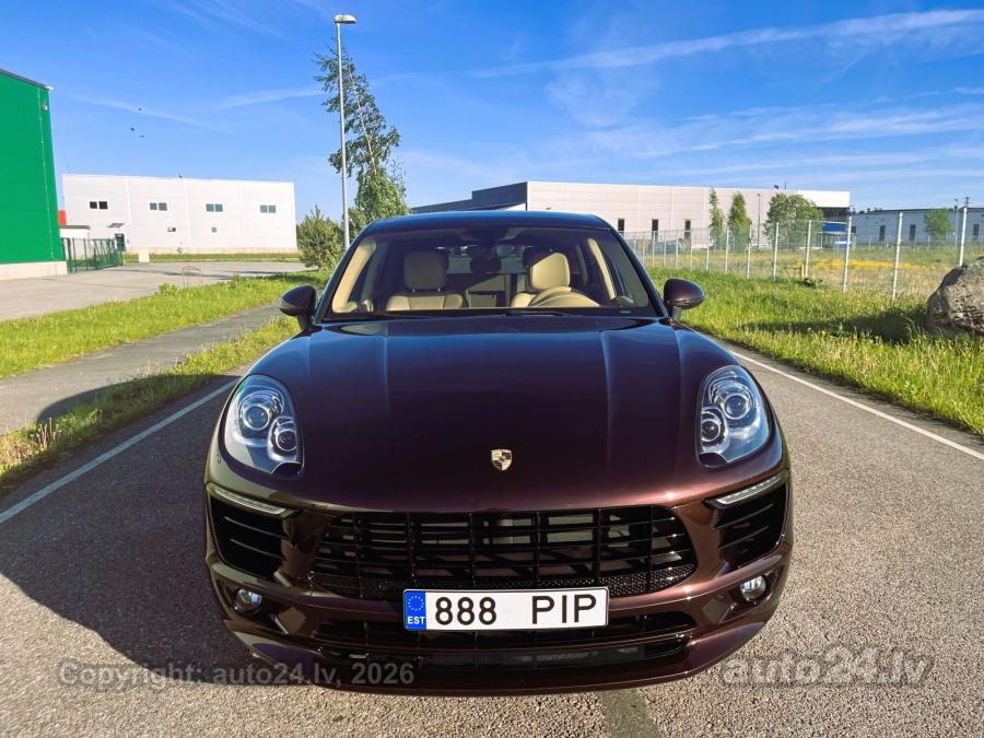 Brown Porsche Macan 2015 in Tallinn, with an engine capacity of 3.00 L and mileage of 143 thousand km for 28900 €, photo 4 on AUTOMOTO.COM.LV