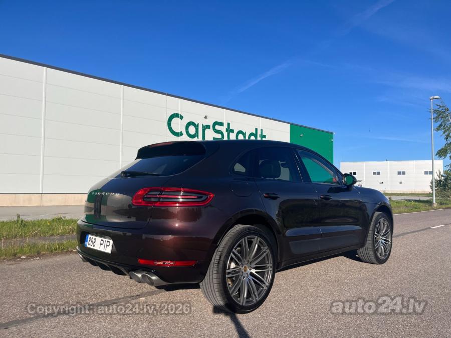 Brown Porsche Macan 2015 in Tallinn, with an engine capacity of 3.00 L and mileage of 143 thousand km for 28900 €, photo 6 on AUTOMOTO.COM.LV