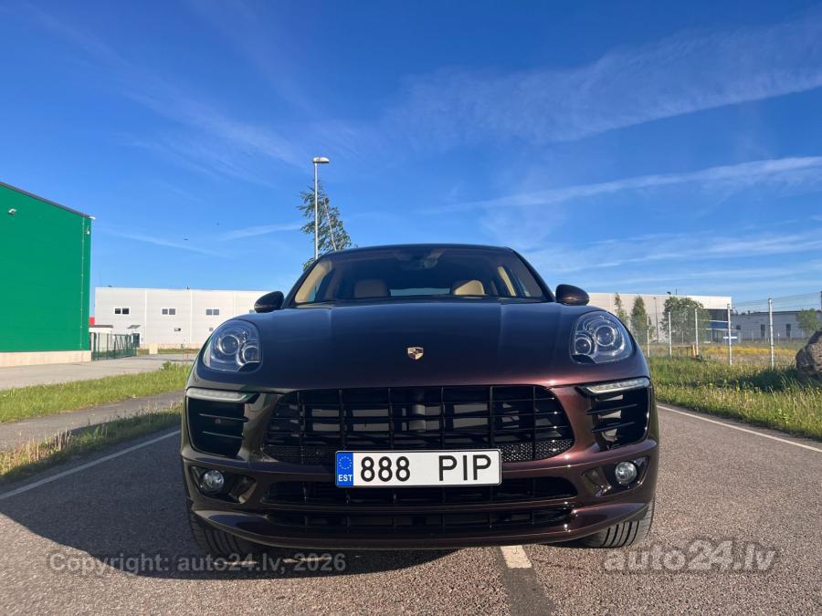 Brown Porsche Macan 2015 in Tallinn, with an engine capacity of 3.00 L and mileage of 143 thousand km for 28900 €, photo 17 on AUTOMOTO.COM.LV