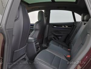 Brūns Porsche Macan 2026 Tallina, ar dzinēja tilpumu 0.00 L un nobraukumu 13 tūkst. km par 103000 €, foto 13 vietnē AUTOMOTO.COM.LV