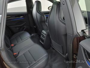 Brūns Porsche Macan 2026 Tallina, ar dzinēja tilpumu 0.00 L un nobraukumu 13 tūkst. km par 103000 €, foto 14 vietnē AUTOMOTO.COM.LV