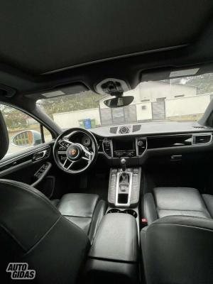 Porsche Macan 2015 Viļņa, ar dzinēja tilpumu 3.60 L un nobraukumu 259 tūkst. km par 17500 €, foto 3 vietnē AUTOMOTO.COM.LV