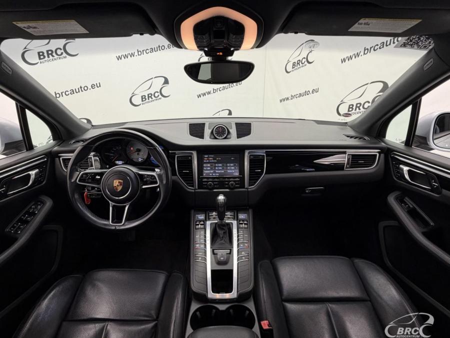 Porsche Macan 2015 in Vilnius, with an engine capacity of 3.00 L and mileage of 161 thousand km for 18500 €, photo 4 on AUTOMOTO.COM.LV