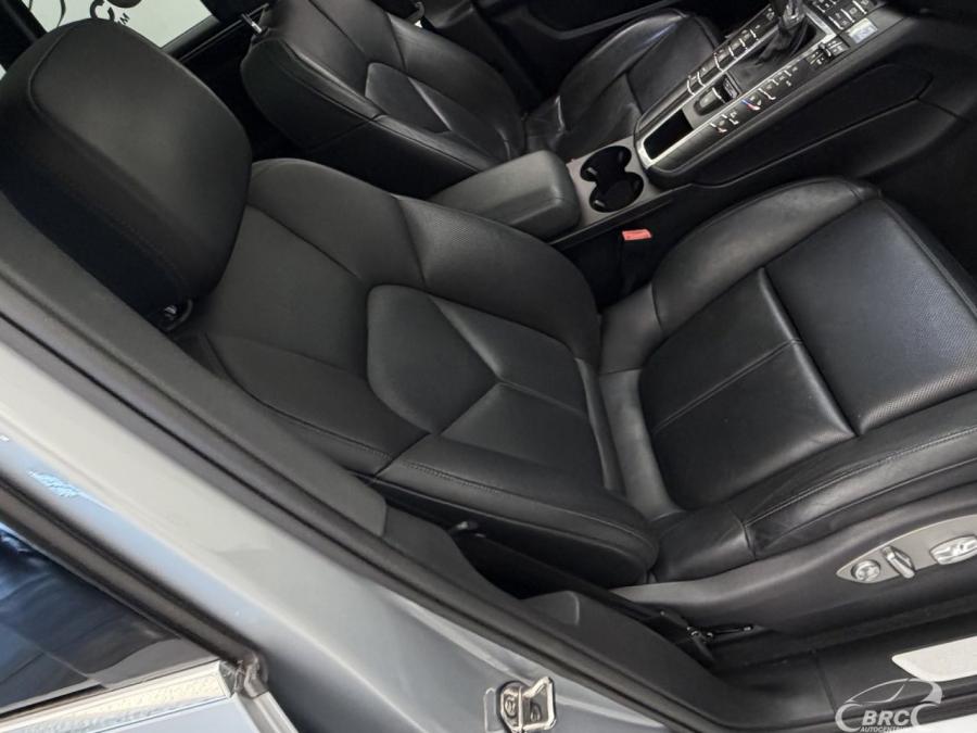 Porsche Macan 2015 in Vilnius, with an engine capacity of 3.00 L and mileage of 161 thousand km for 18500 €, photo 6 on AUTOMOTO.COM.LV