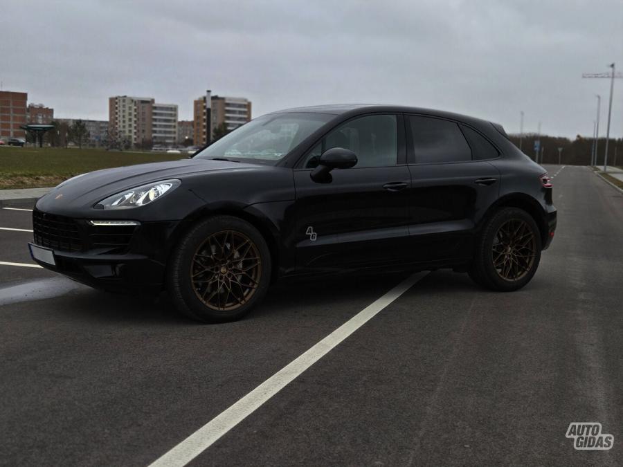 Porsche Macan 2016 in Gargzdai, with an engine capacity of 3.00 L and mileage of 169 thousand km for 19700 €, photo 11 on AUTOMOTO.COM.LV
