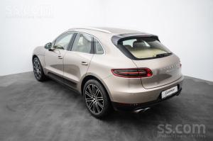 Porsche Macan 2017 in Tallinn, with an engine capacity of 3.00 L and mileage of 224 thousand km for 27899 €, photo 6 on AUTOMOTO.COM.LV
