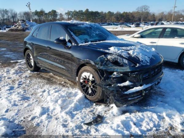 Porsche Macan 2017 Klaipėda, ar dzinēja tilpumu 0.00 L un nobraukumu 0 tūkst. km par 4600 €, foto 1 vietnē AUTOMOTO.COM.LV