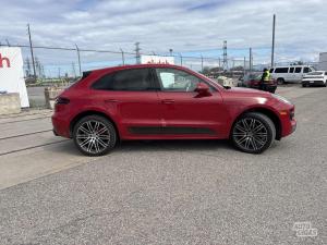 Porsche Macan 2017 in Vilnius, with an engine capacity of 3.60 L and mileage of 44 thousand km for 42500 €, photo 4 on AUTOMOTO.COM.LV