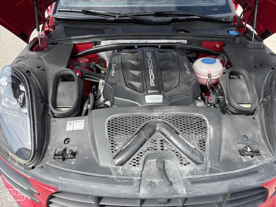 Porsche Macan 2017 in Vilnius, with an engine capacity of 3.60 L and mileage of 44 thousand km for 42500 €, photo 12 on AUTOMOTO.COM.LV