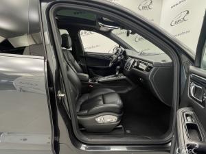 Porsche Macan 2017 in Vilnius, with an engine capacity of 1.98 L and mileage of 167 thousand km for 23900 €, photo 5 on AUTOMOTO.COM.LV