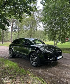 Porsche Macan 2018 Klaipėda, ar dzinēja tilpumu 3.00 L un nobraukumu 150 tūkst. km par 16000 €, foto  vietnē AUTOMOTO.COM.LV