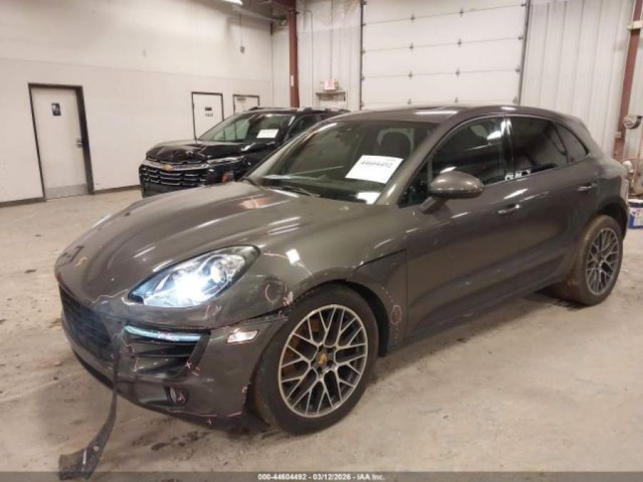 Porsche Macan 2018 in Klaipeda, with an engine capacity of 0.00 L and mileage of 0 thousand km for 10500 €, photo 3 on AUTOMOTO.COM.LV