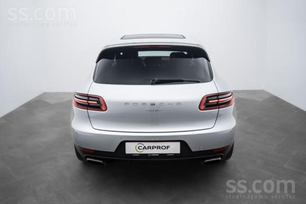 Porsche Macan 2018 in Riga, with an engine capacity of 2.00 L and mileage of 123 thousand km for 32999 €, photo 5 on AUTOMOTO.COM.LV