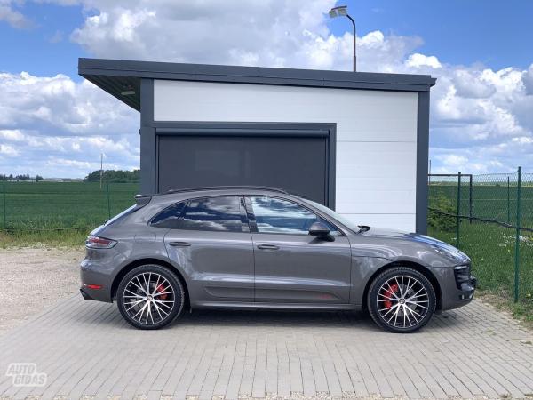 Porsche Macan 2018 in Kaunas, with an engine capacity of 3.00 L and mileage of 120 thousand km for 37999 €, photo 8 on AUTOMOTO.COM.LV