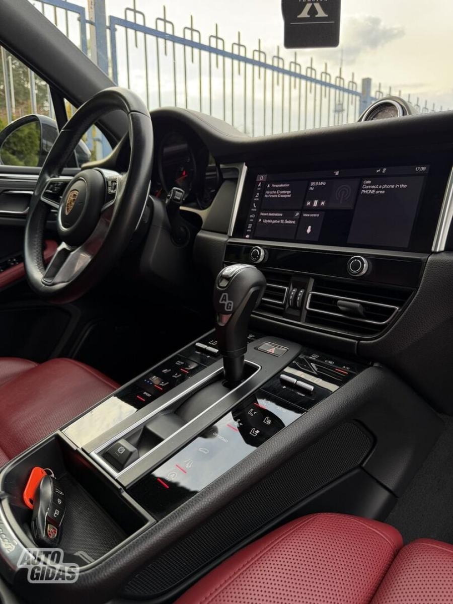 Porsche Macan 2020 Viļņa, ar dzinēja tilpumu 2.00 L un nobraukumu 77 tūkst. km par 38000 €, foto 15 vietnē AUTOMOTO.COM.LV