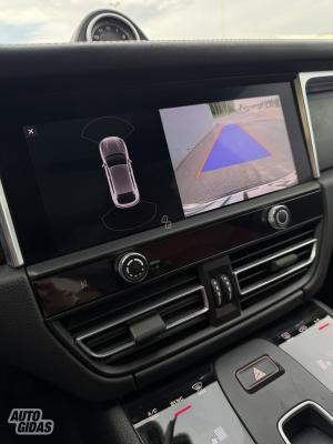Porsche Macan 2020 Viļņa, ar dzinēja tilpumu 2.00 L un nobraukumu 77 tūkst. km par 38000 €, foto 18 vietnē AUTOMOTO.COM.LV