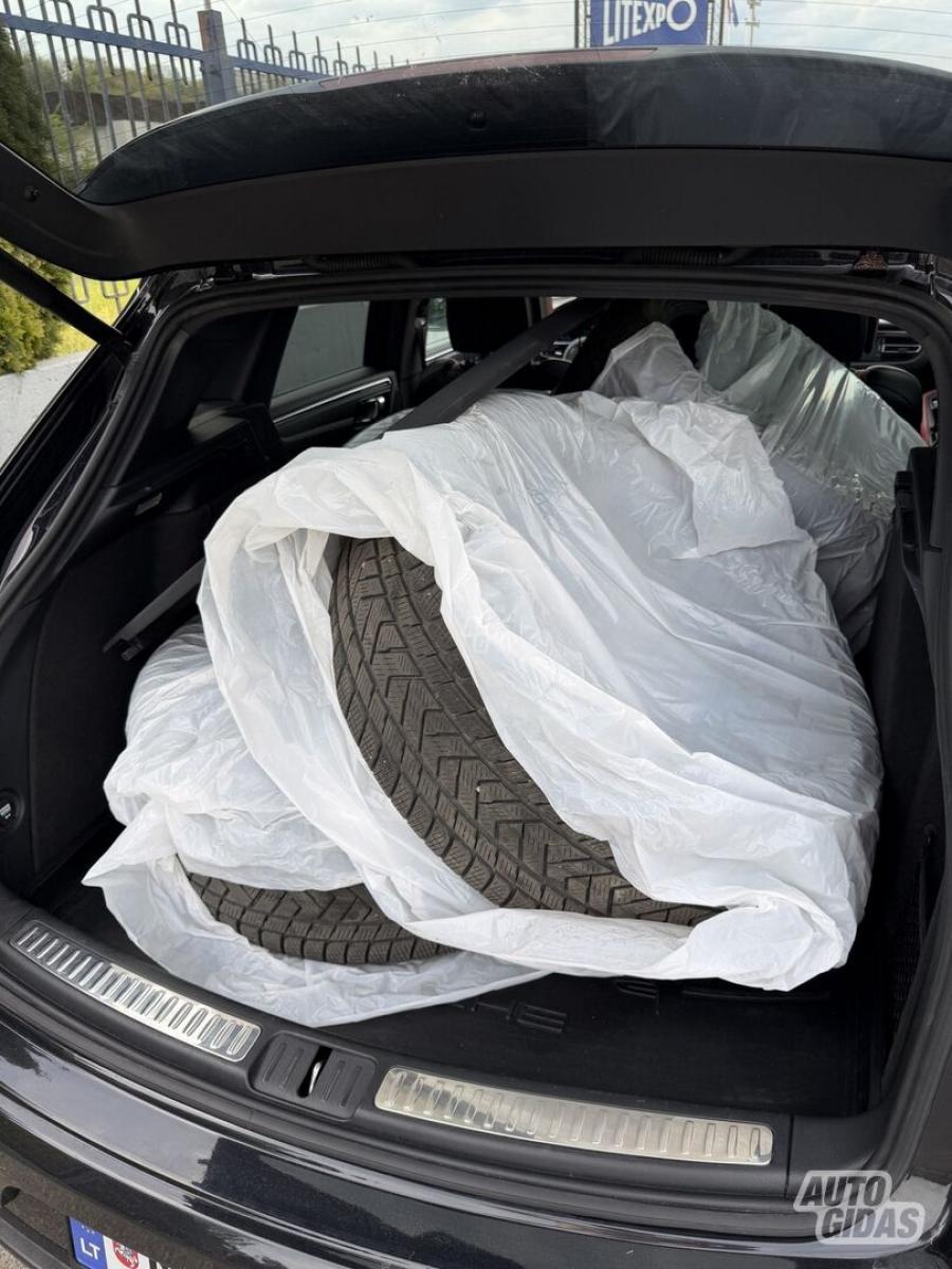 Porsche Macan 2020 Viļņa, ar dzinēja tilpumu 2.00 L un nobraukumu 77 tūkst. km par 38000 €, foto 28 vietnē AUTOMOTO.COM.LV