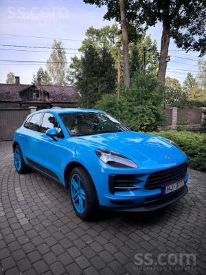 Porsche Macan 2021 in Riga, with an engine capacity of 2.00 L and mileage of 38 thousand km for 40500 €, photo  on AUTOMOTO.COM.LV