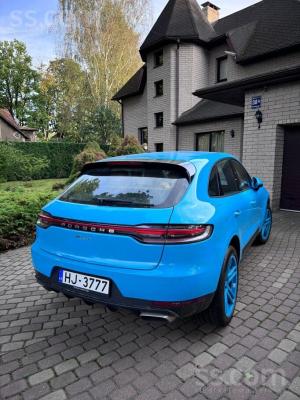 Porsche Macan 2021 in Riga, with an engine capacity of 2.00 L and mileage of 38 thousand km for 40500 €, photo 3 on AUTOMOTO.COM.LV