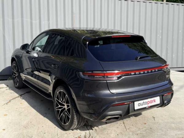 Porsche Macan 2022 in Vilnius, with an engine capacity of 1.98 L and mileage of 57 thousand km for 42700 €, photo 5 on AUTOMOTO.COM.LV