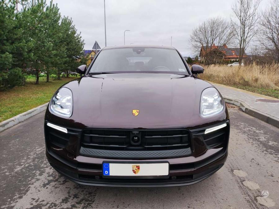 Porsche Macan 2023 Klaipėda, ar dzinēja tilpumu 1.98 L un nobraukumu 14 tūkst. km par 52500 €, foto 1 vietnē AUTOMOTO.COM.LV